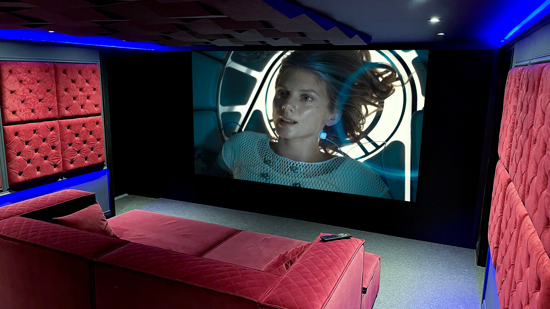 Kino Domowe Anthem – Bydgoszcz | HD Cinema